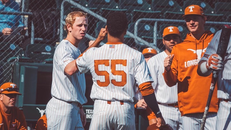 White wins Game one of Fall World Series