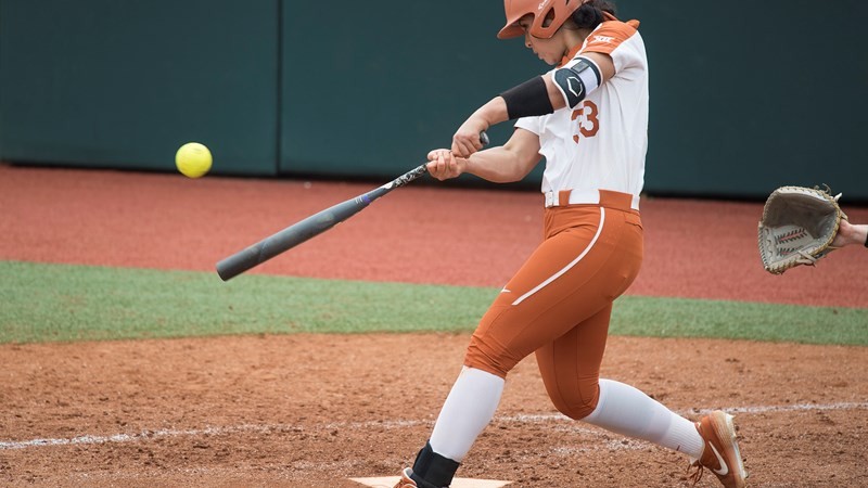 No. 9 Softball rebounds to post 4-3 win at No. 21/16 Oklahoma State