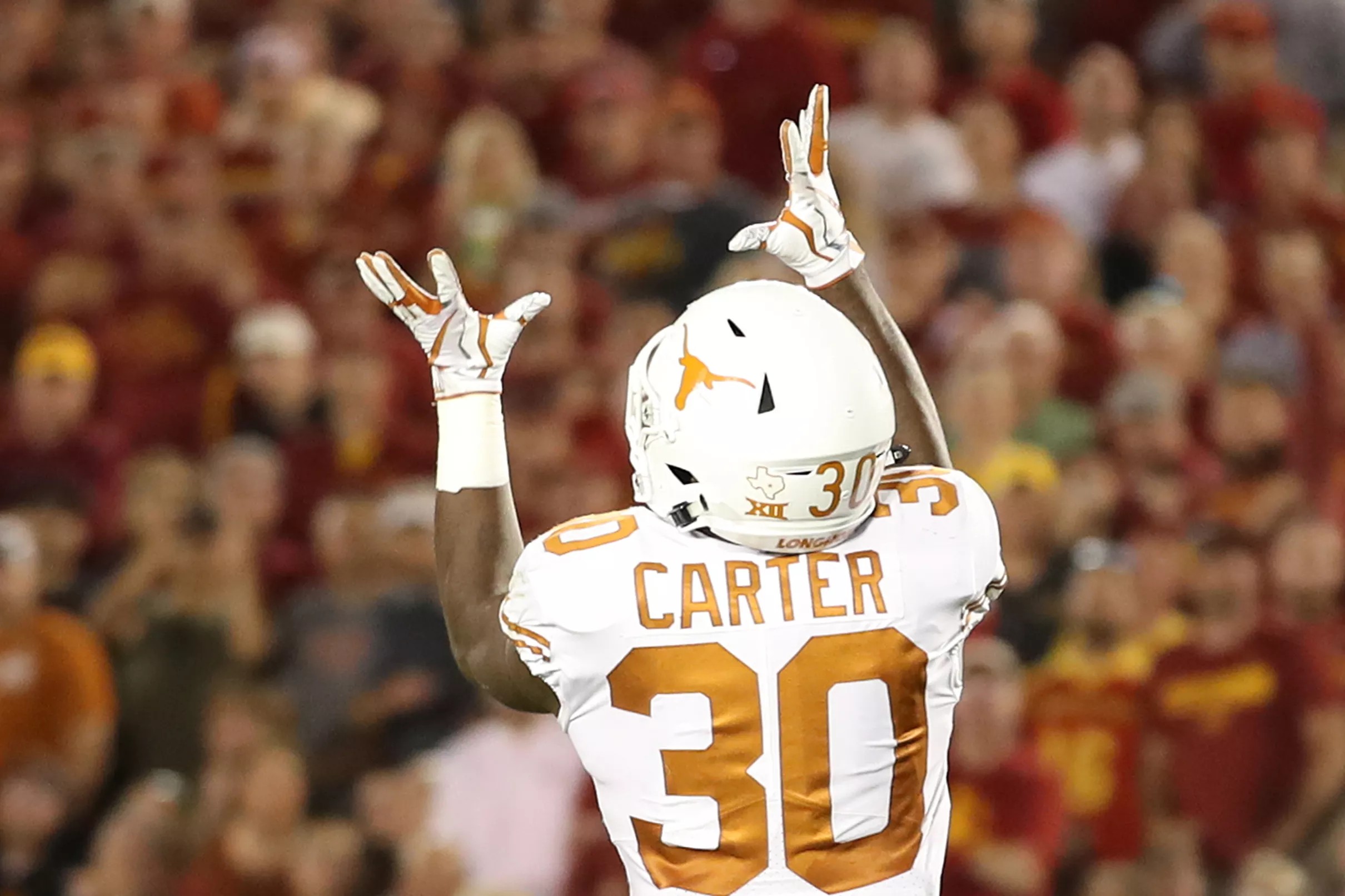 Maturation of Texas RB Toneil Carter could bolster run game