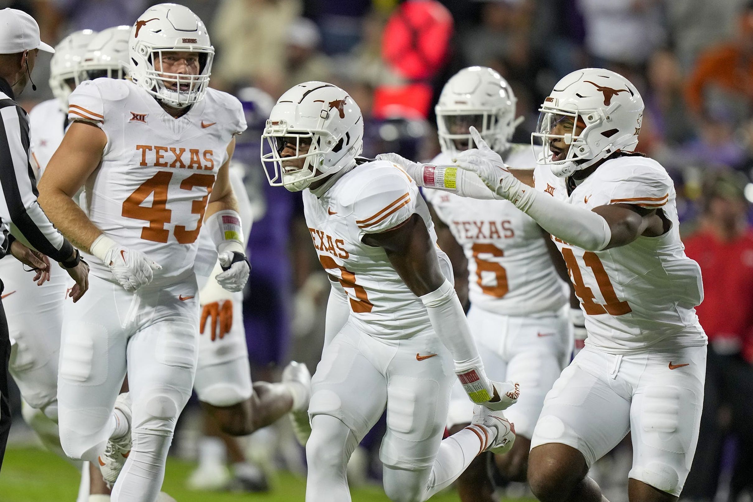 No. 7 Texas at Iowa State live updates: Longhorns get their shot at ...