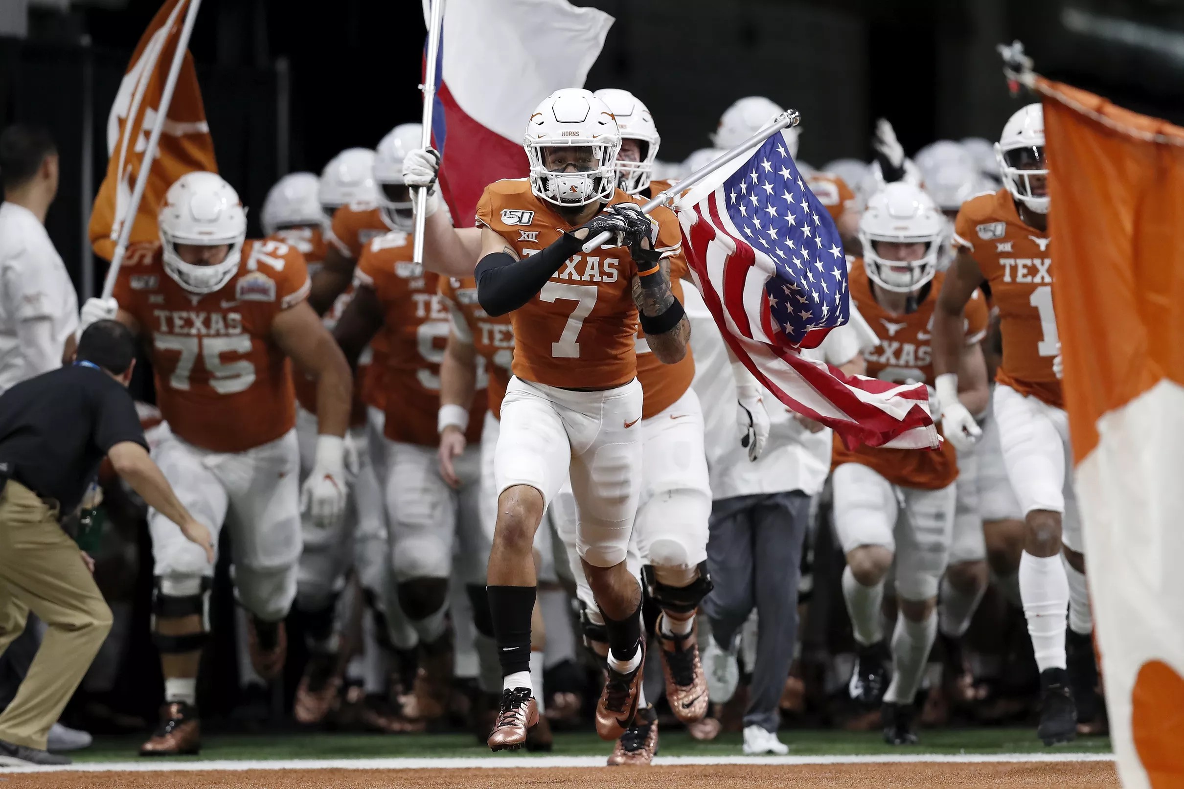 Texas finishes ranked No. 25 in final AP Top 25