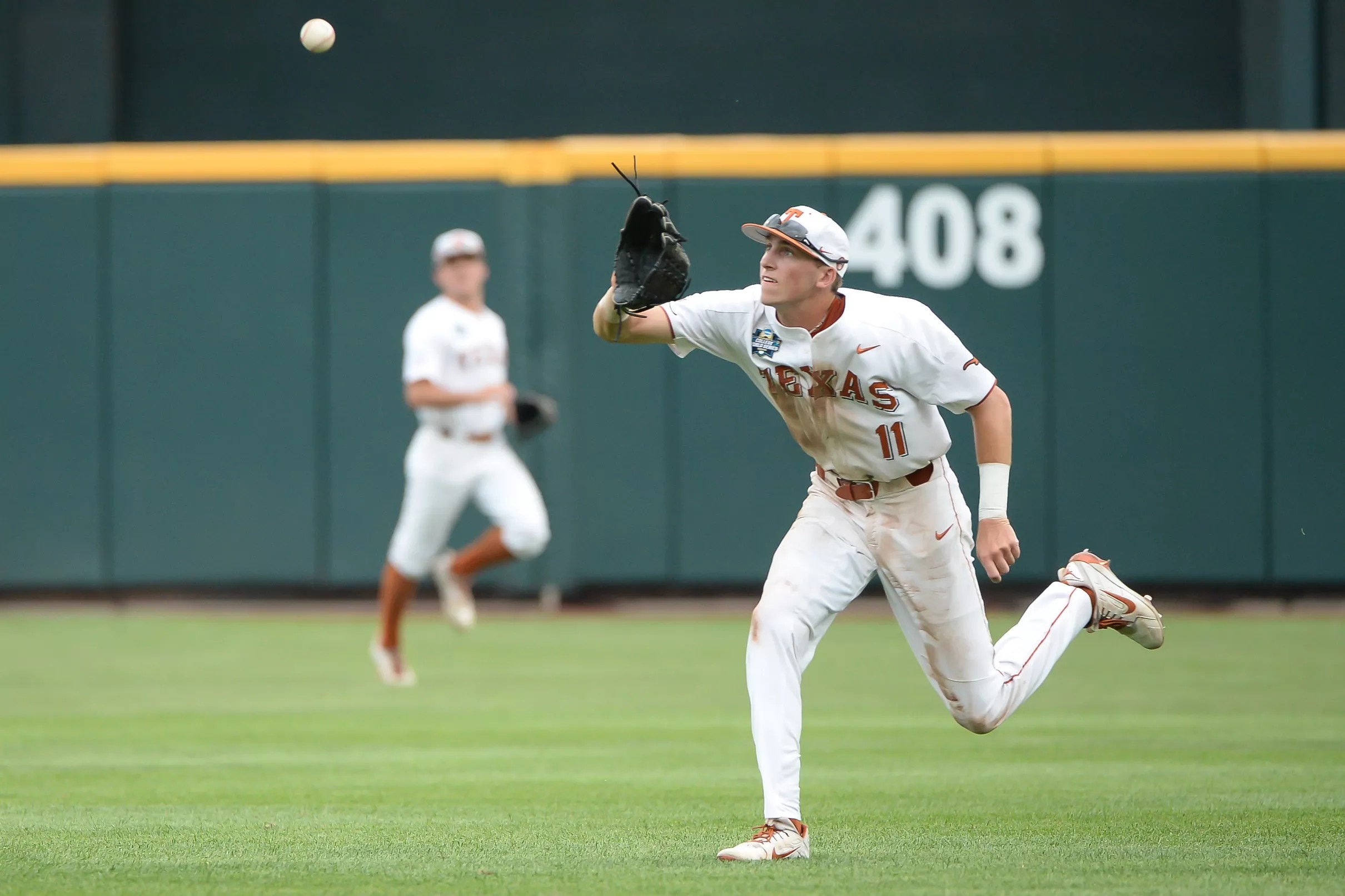 Texas CF Duke Ellis signs with White Sox, P Kamron Fields enters NCAA ...