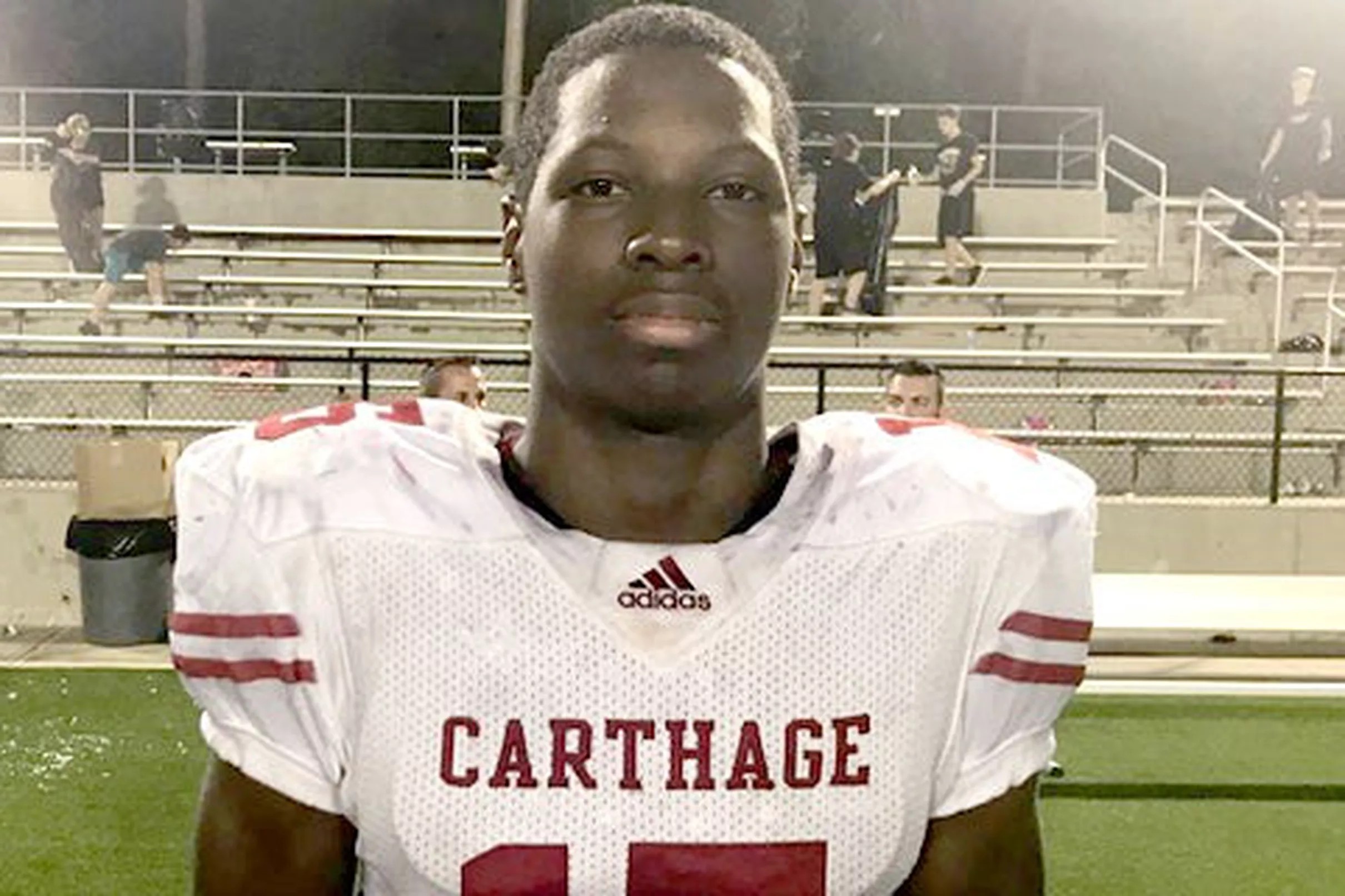 Longhorns extend offer to 2022 LB Kip Lewis