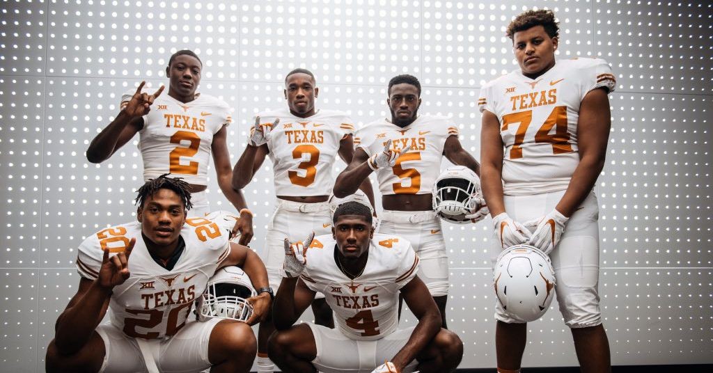 Texas finalizes an elite 2018 recruiting class