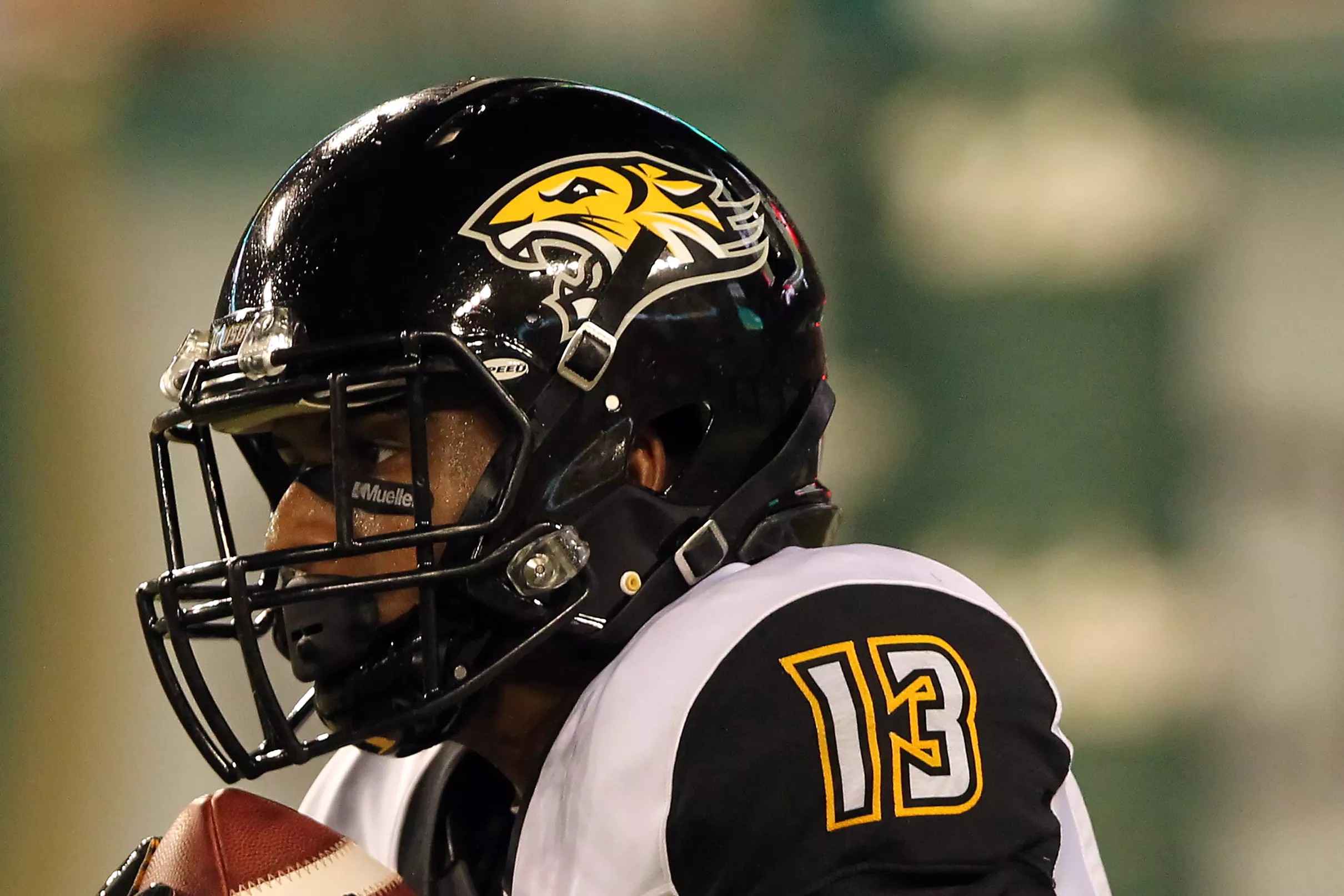 Towson grad transfer RB Shane Simpson commits to Virginia