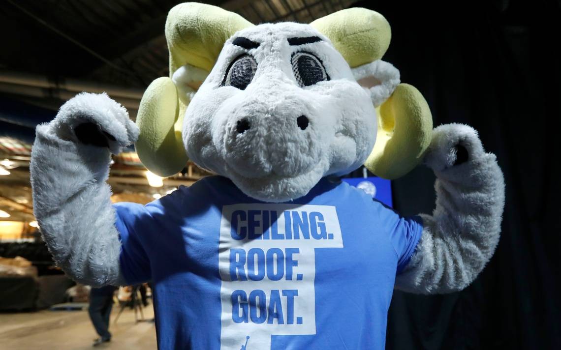 UNC mascot models Michael Jordan -inspired CEILING. ROOF. GOAT. t-shirt