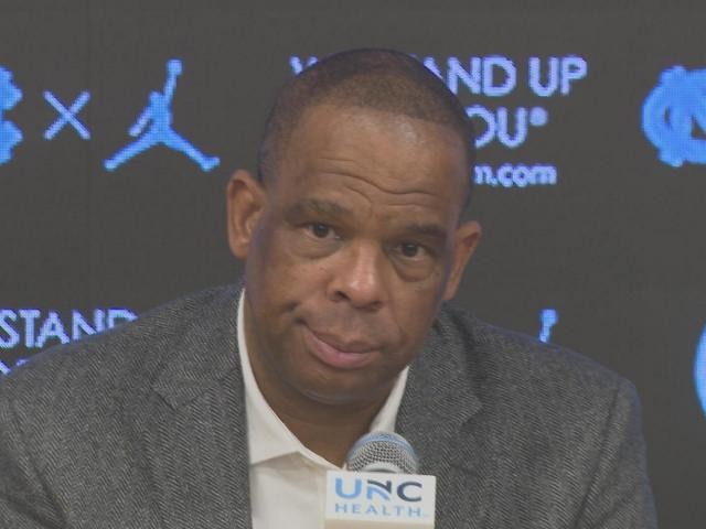 Video: Hubert Davis - You know the road ahead for Eric [Montross's ...