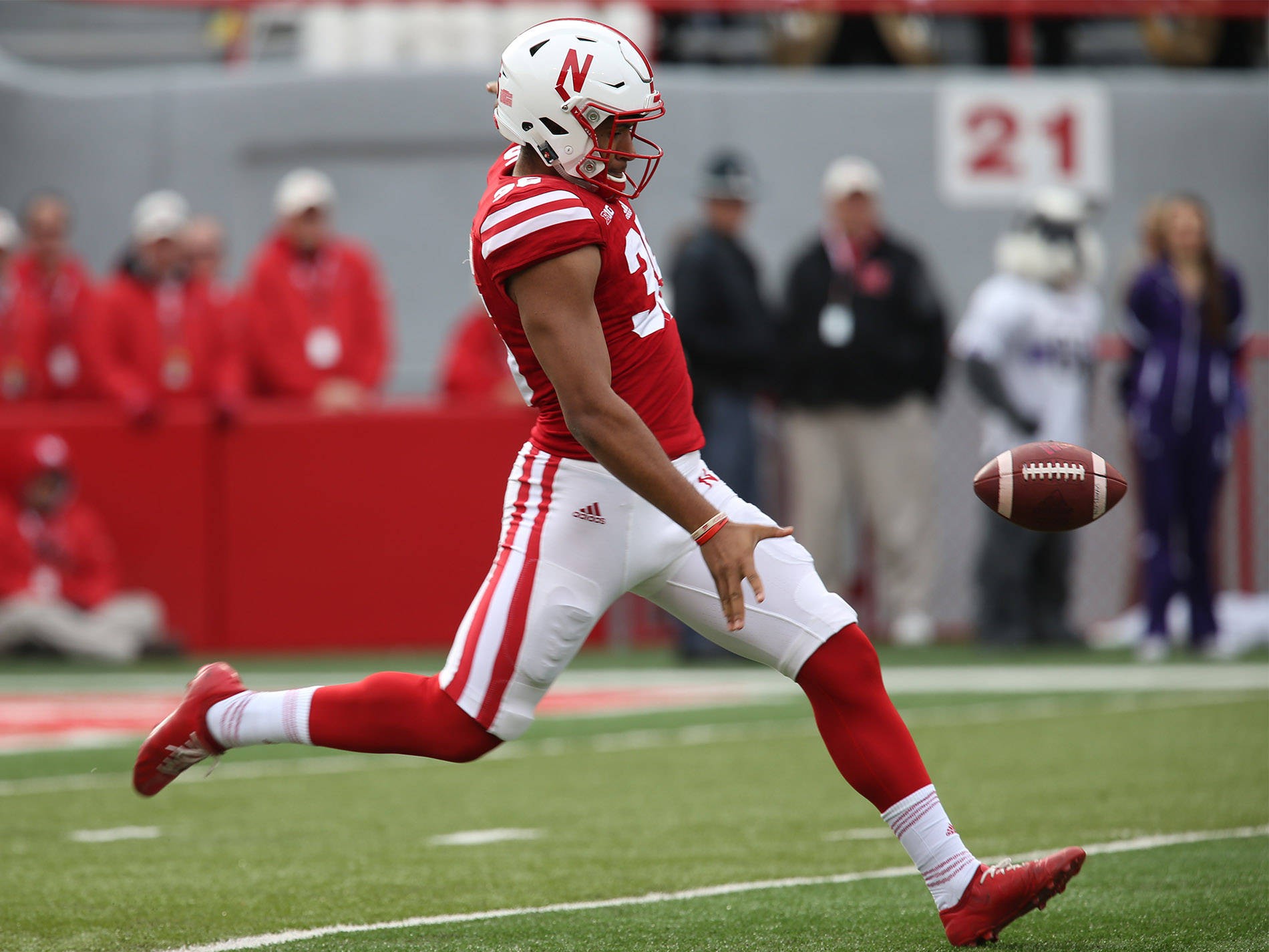 Lightbourn Named to Ray Guy Award Watch List