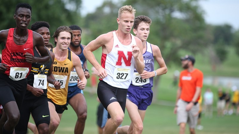 Kusche Advances to Nationals, Huskers Earn All-Region Honors