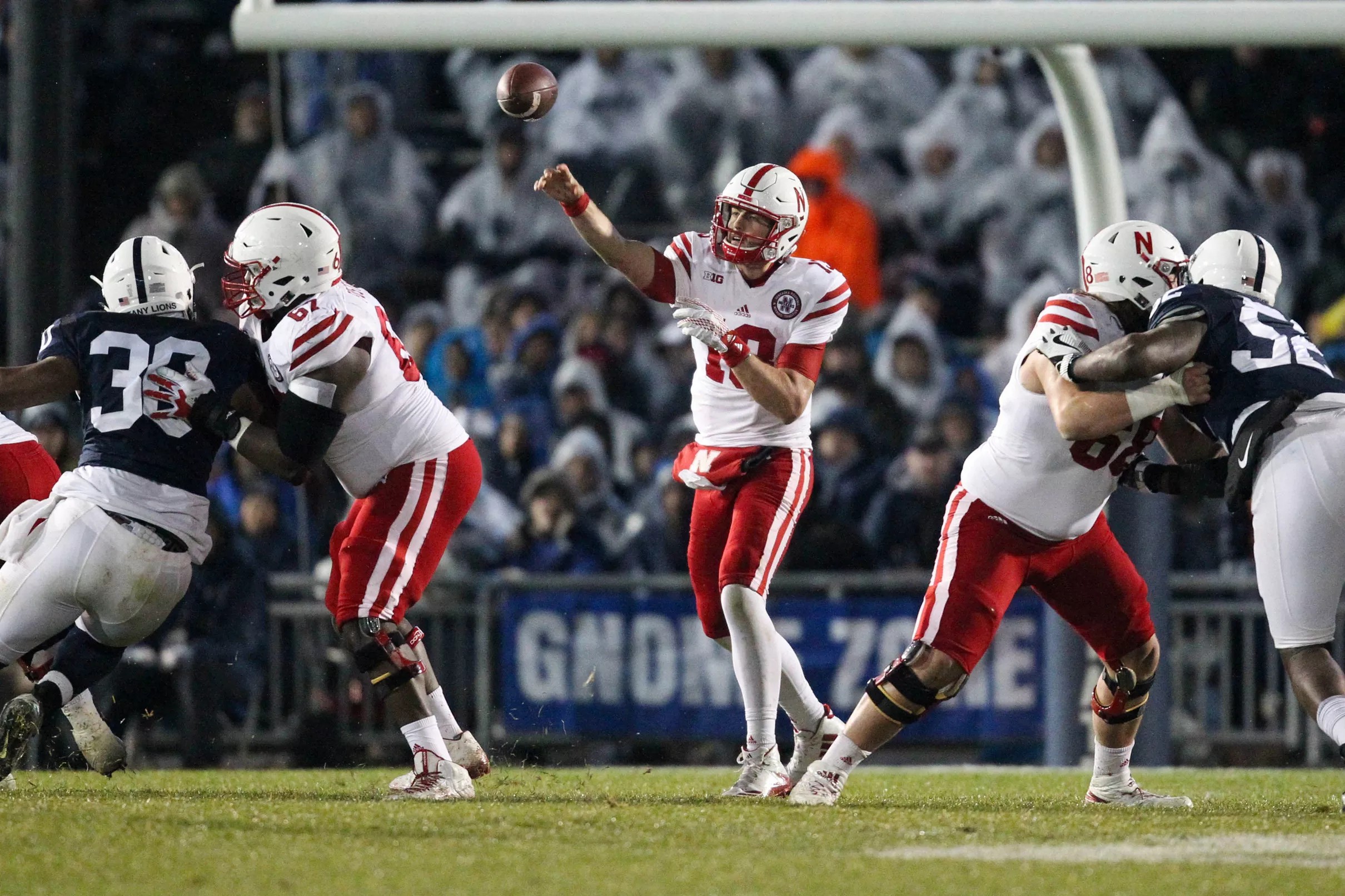 Friday Frosted Flakes: Booing College Football Players and a Mini-Movie ...