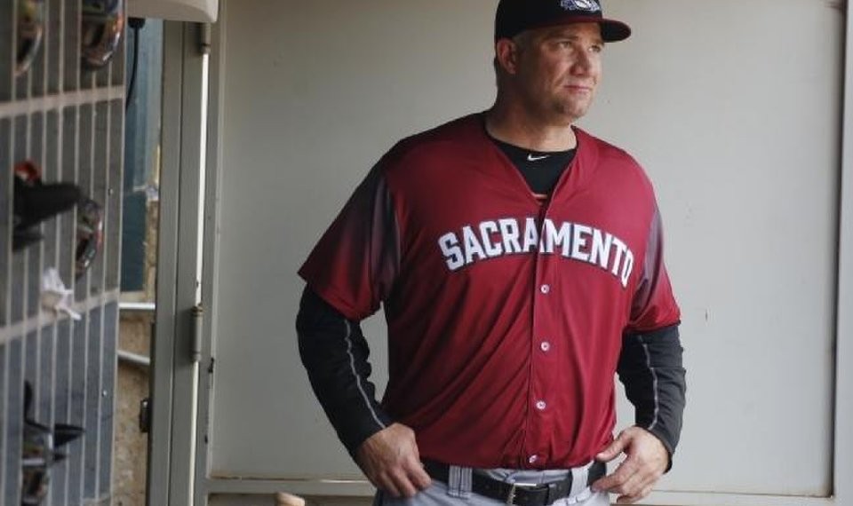 Pro baseball: Former Sooners standout Damon Minor returns with ...