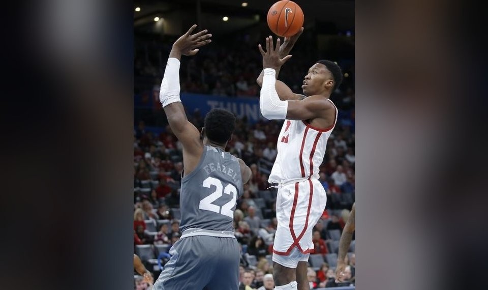 Simpson earns women's basketball Big 12 Freshman of the Week