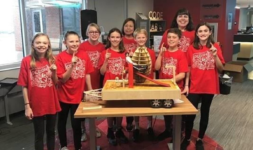 Truman Elementary students win parade float design competition