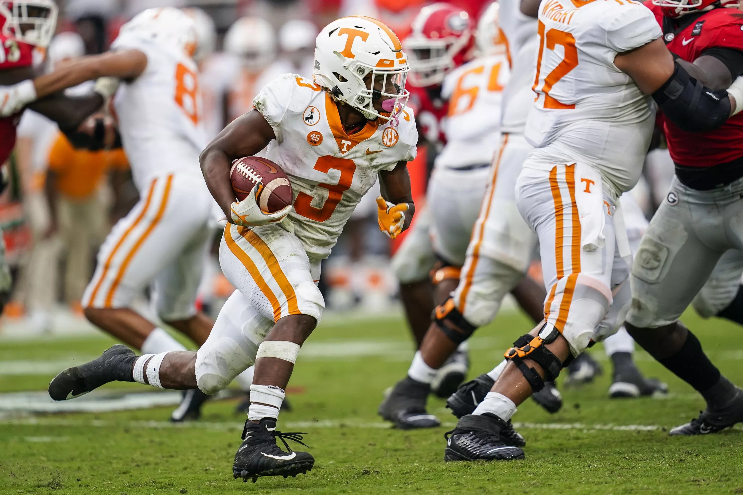 Oklahoma Sooners Football Recruiting: Tennessee RB transfer Eric Gray ...