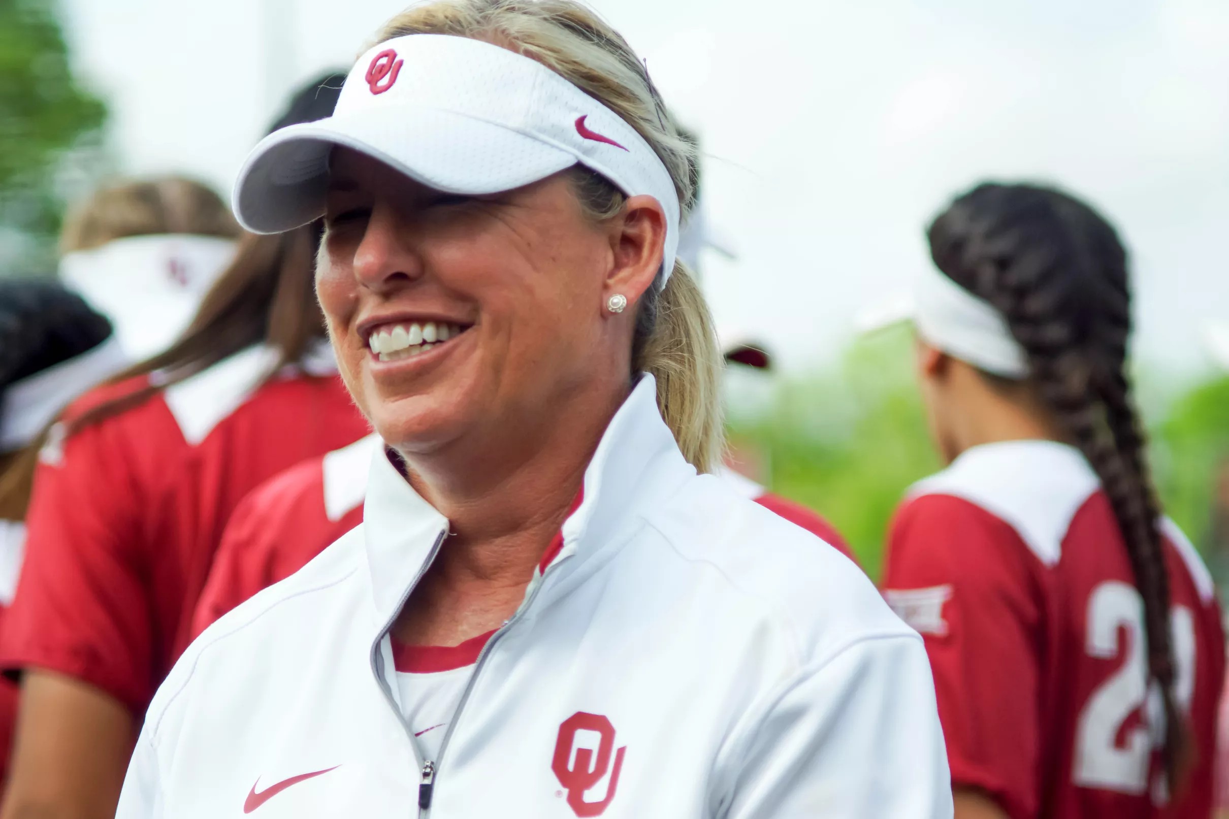 Oklahoma Sooners Softball: Win streak snapped, but Sooners advance to ...
