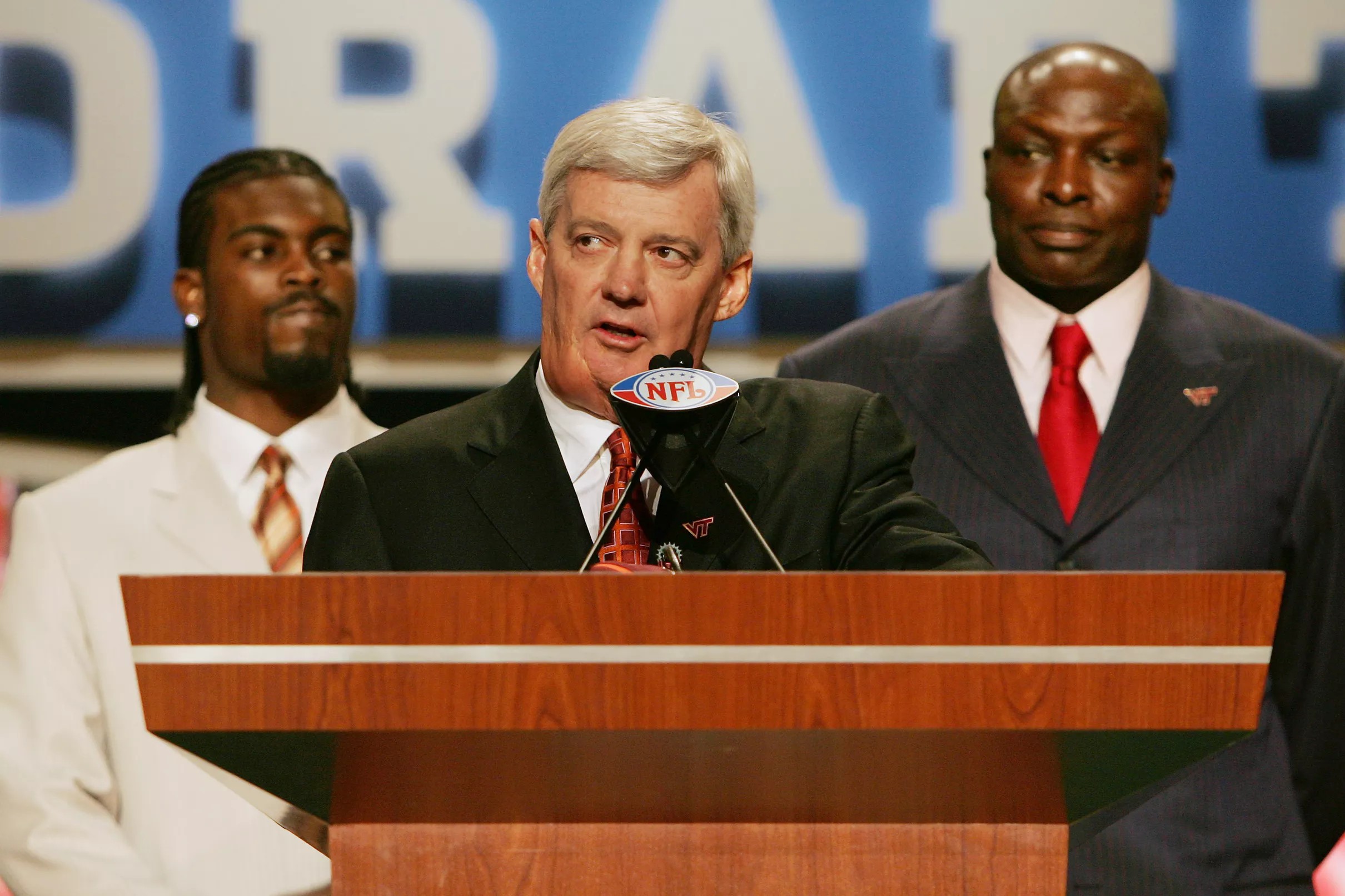 Virginia Tech football: Michael Vick Heading to Blacksburg for Gameday