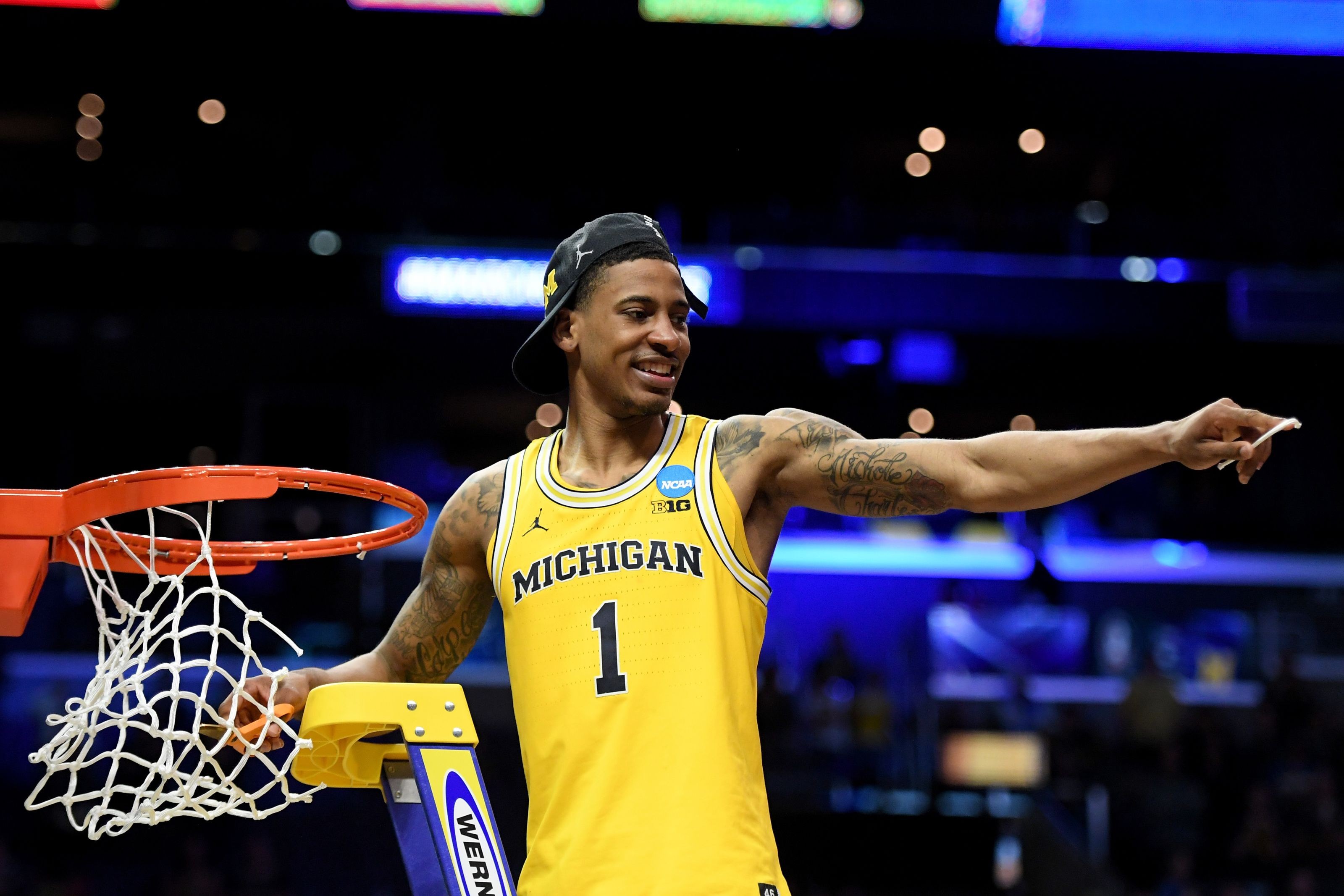Michigan basketball: Should Charles Matthews return for senior season?