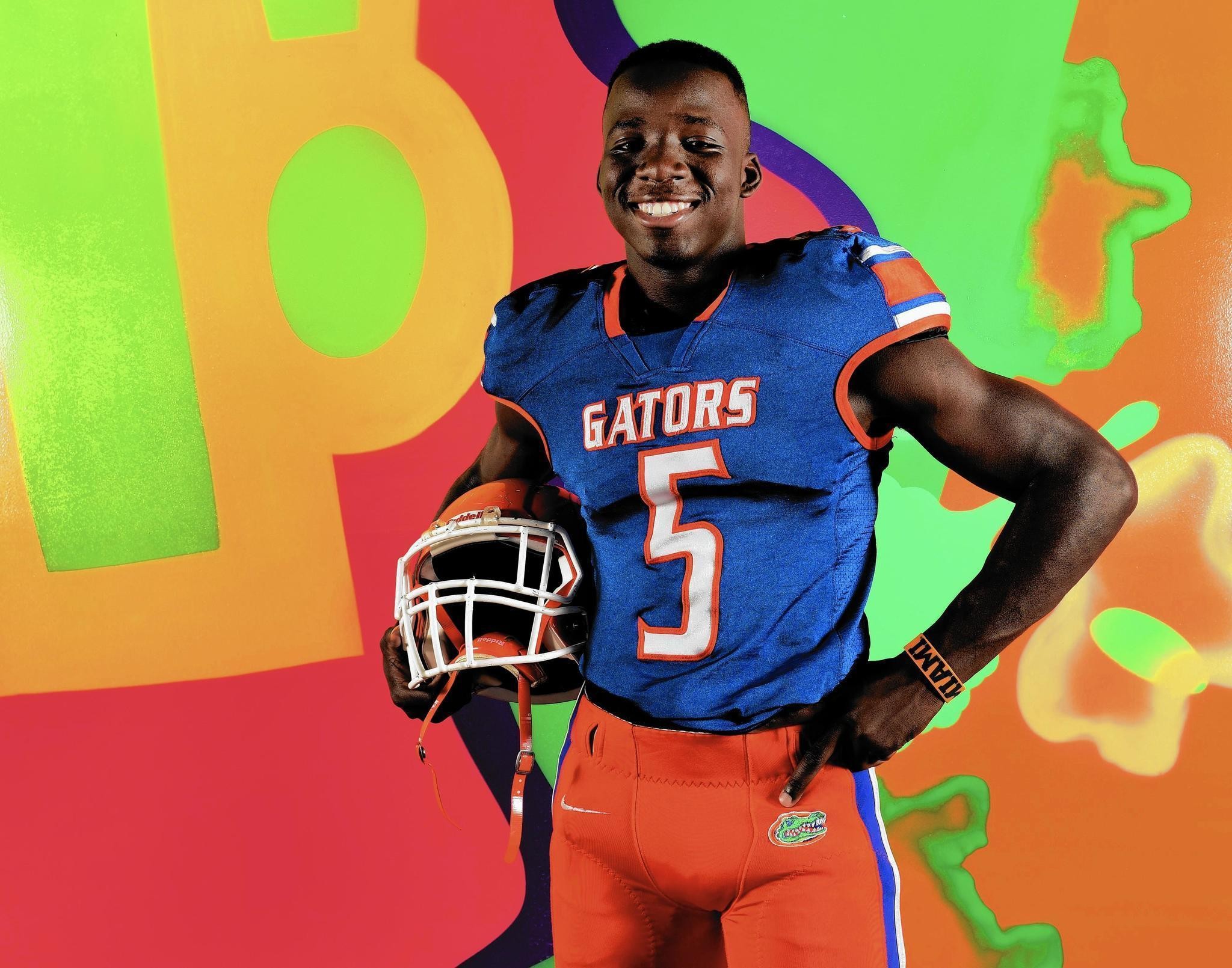 Recruiting Q&A: Meet 'Canes S commit Amari Carter