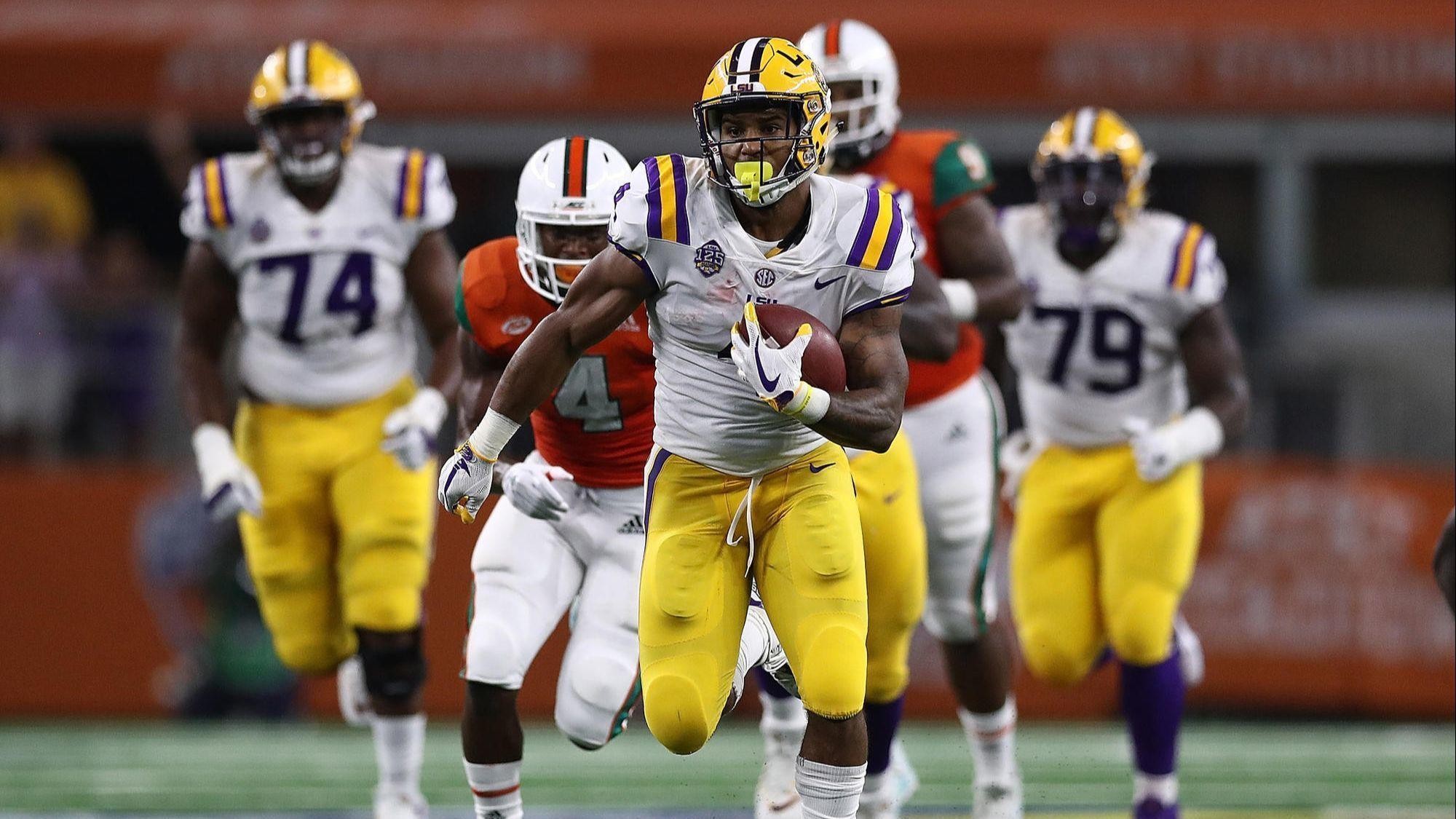 LSU pounds Miami Hurricanes, taking 33-3 lead before easing to victory ...
