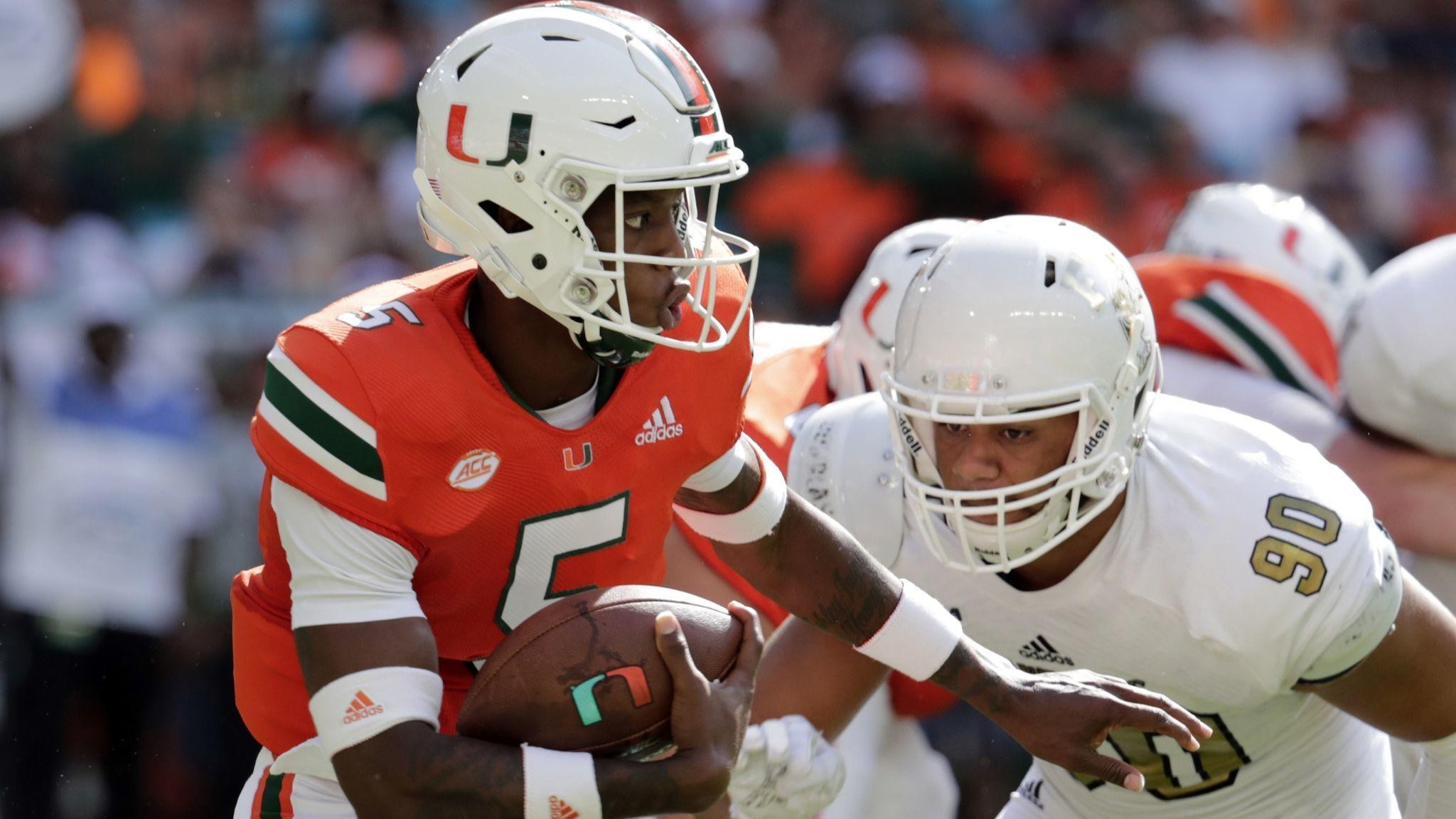 Hurricanes QB N'Kosi Perry gets call, delivers as No. 21 Miami notches ...