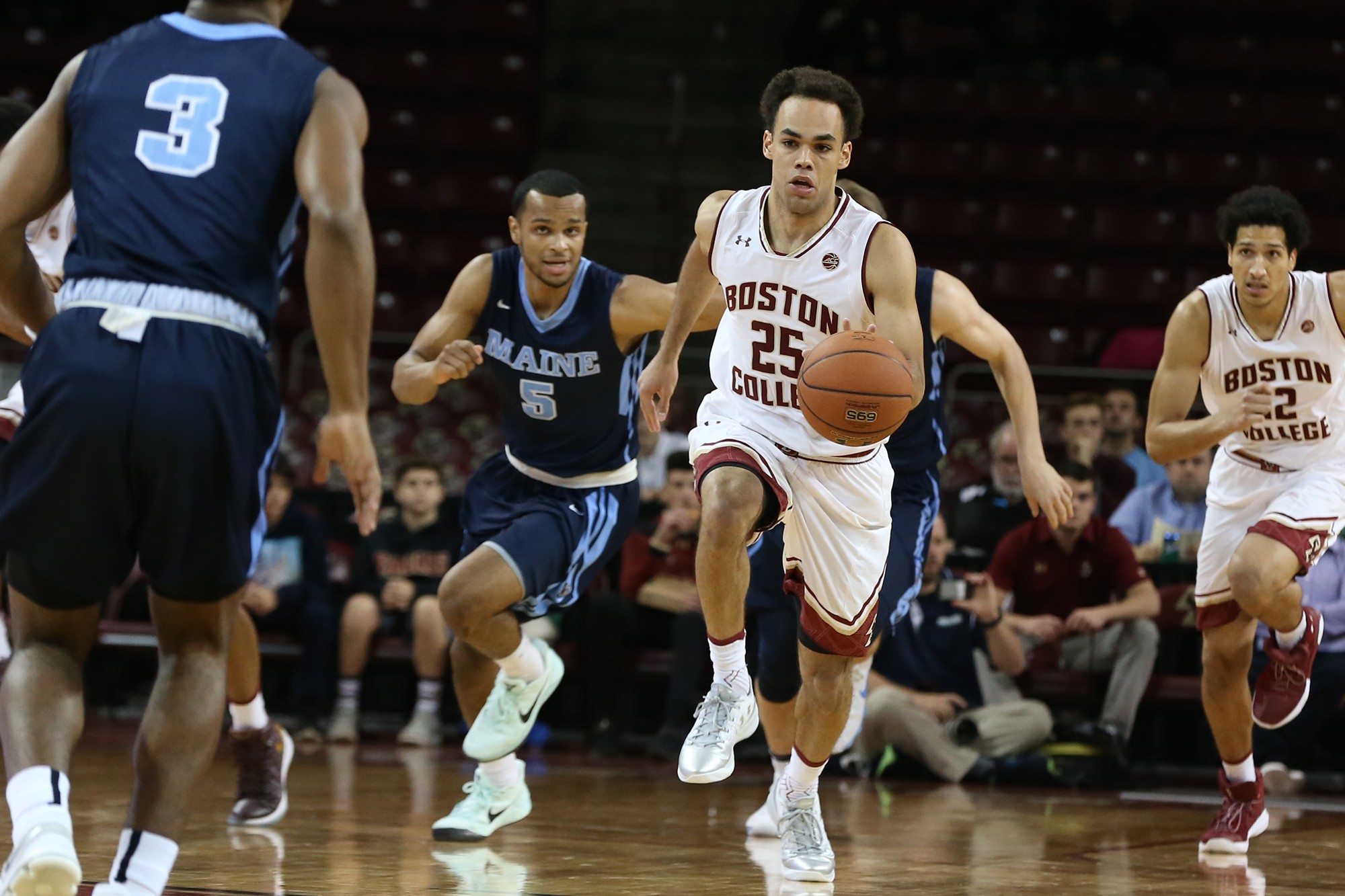 Men's Basketball Takes on Texas Tech in Hall of Fame Tipoff Tourney