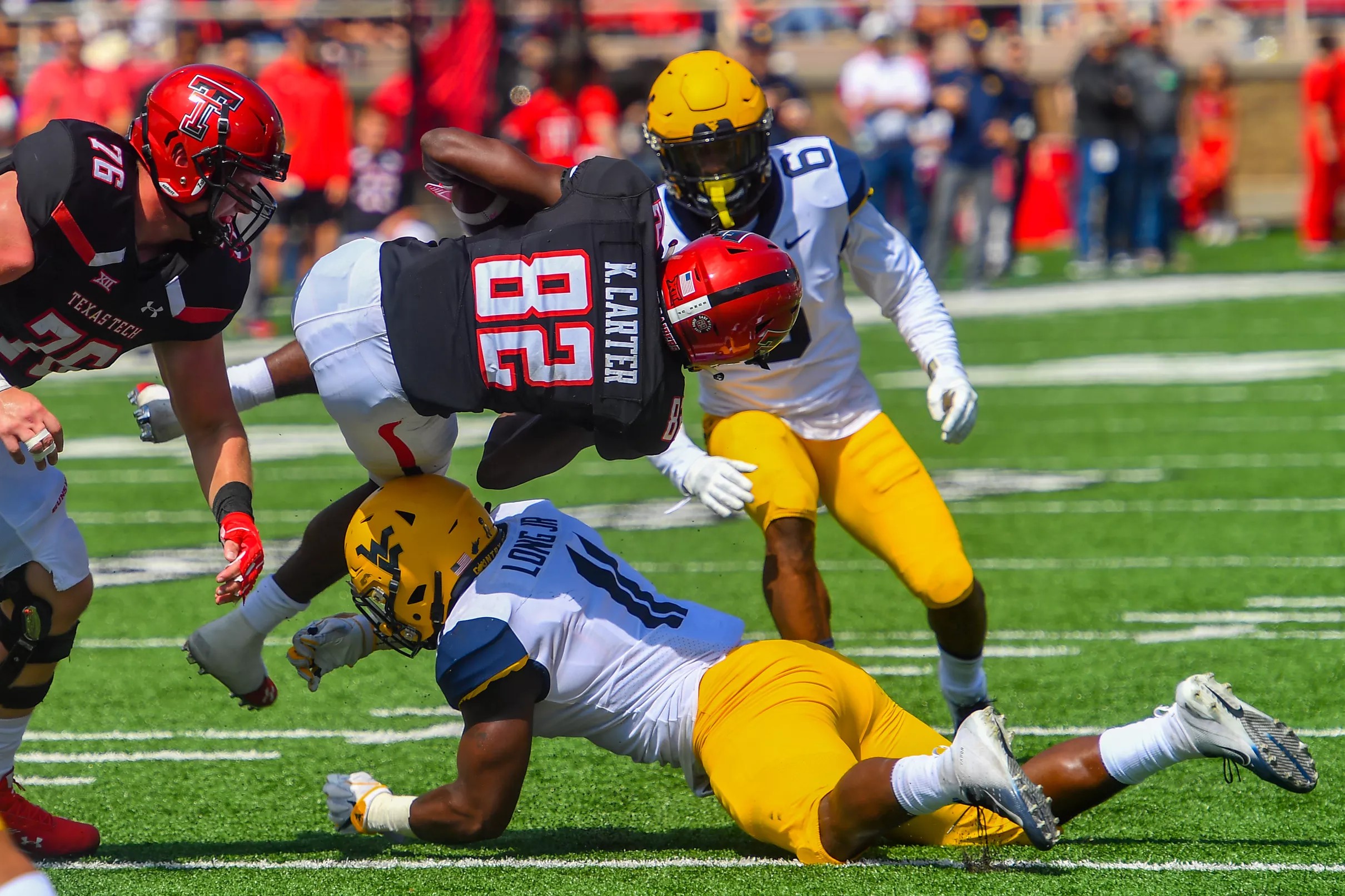 David Long advances to Butkus Award semifinals