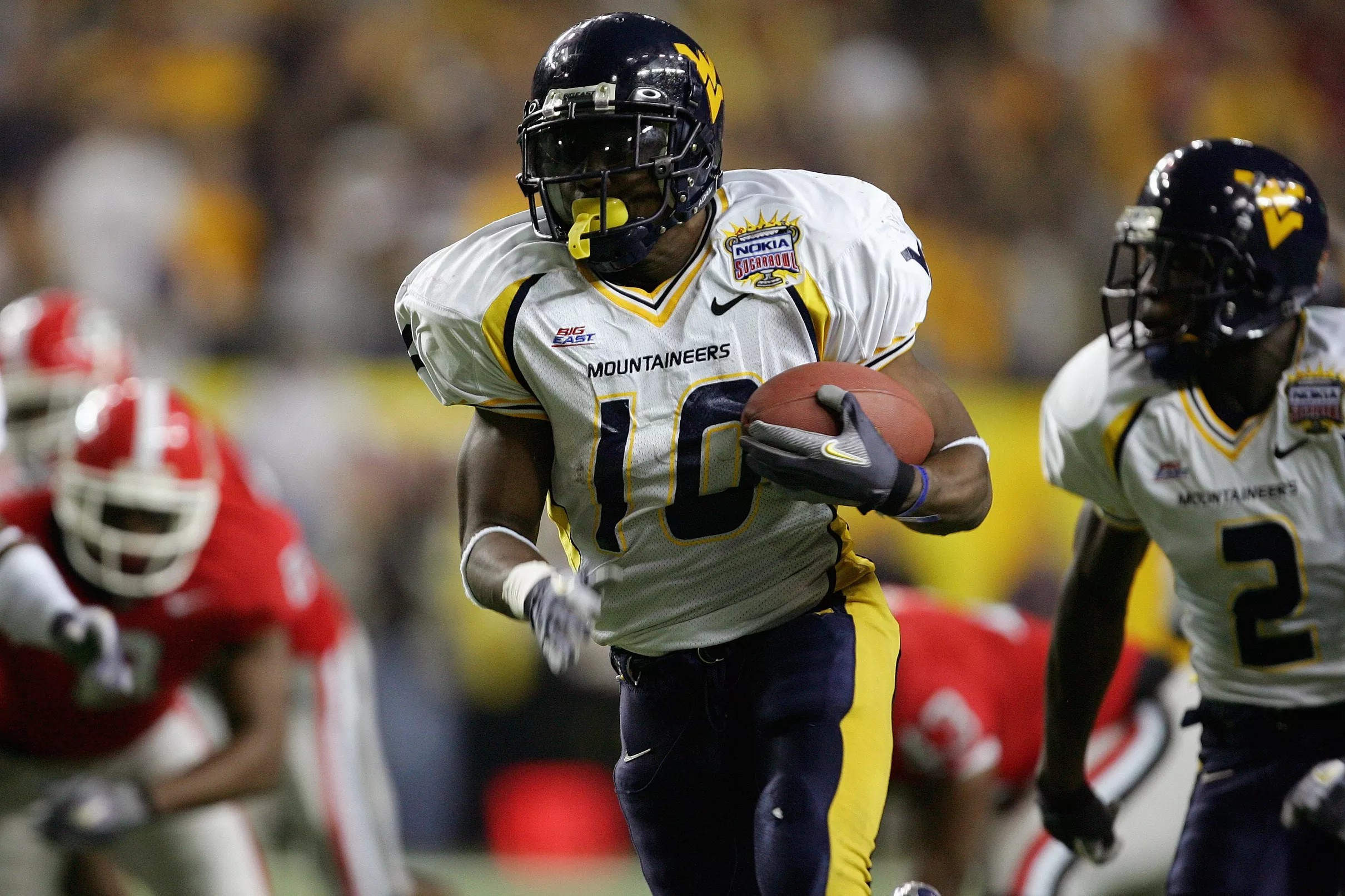 Steve Slaton to be Inducted into the Sugar Bowl Hall of Fame