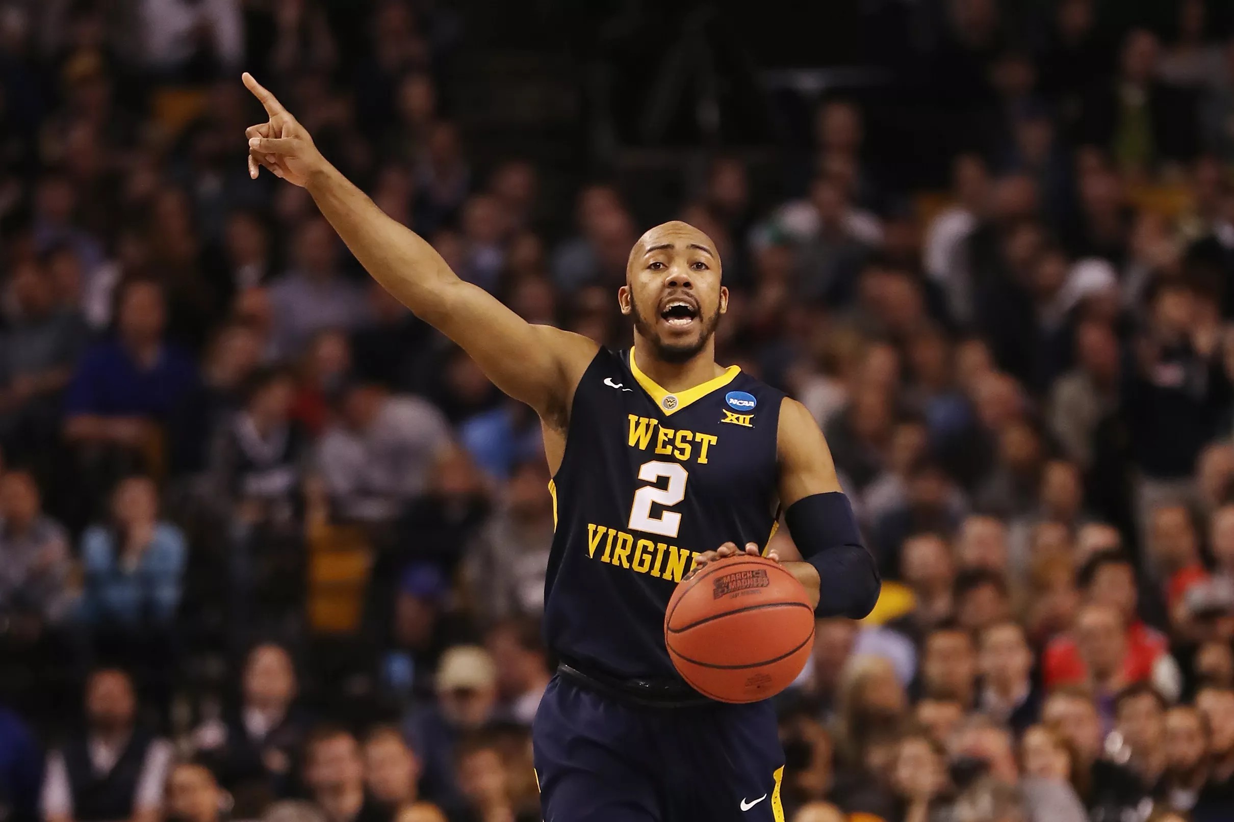 Jevon Carter will continue to grit and grind in the NBA with the ...