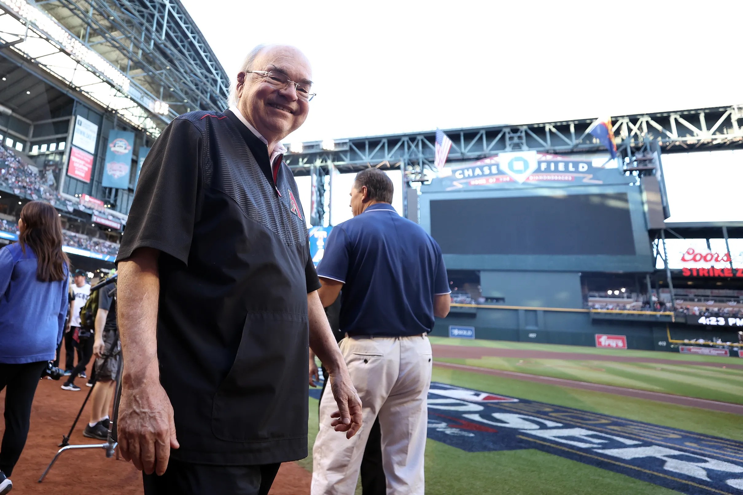 Bob Huggins’ future with WVU sports is “totally at an end”