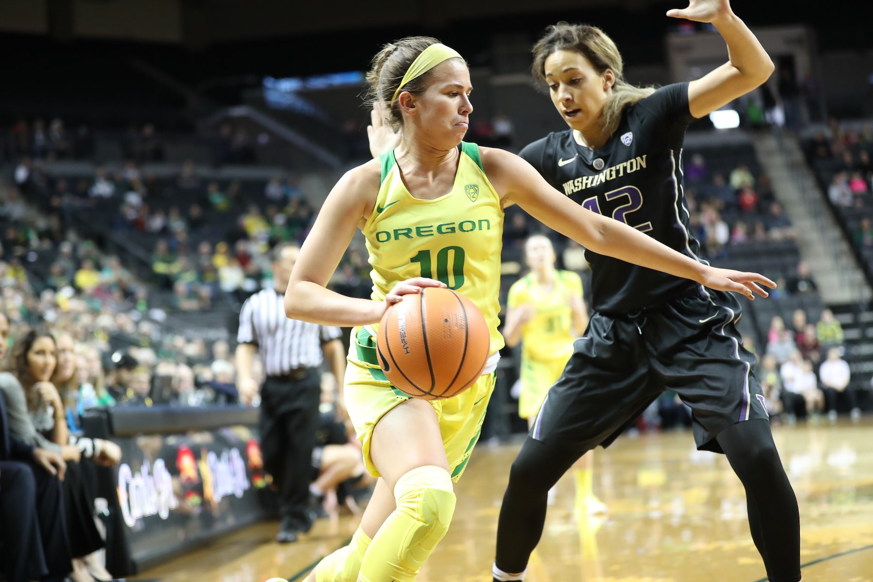 Live updates: No. 9 Oregon women face USC