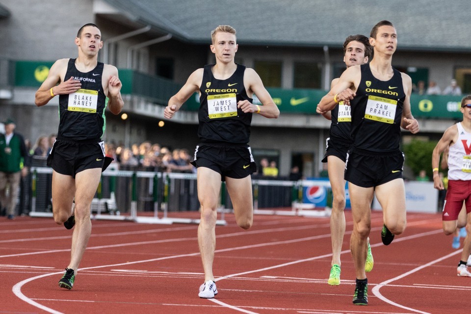 Cravon Gillespie, Sam Prakel lead Oregon to a 12th consecutive men's ...