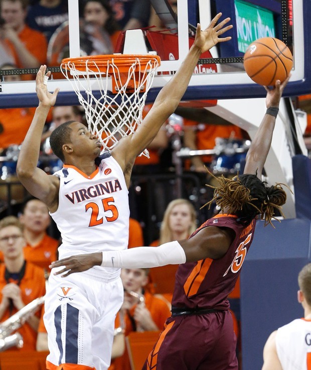 AP Top 25 men's basketball: Virginia No. 1 for first time since 1982