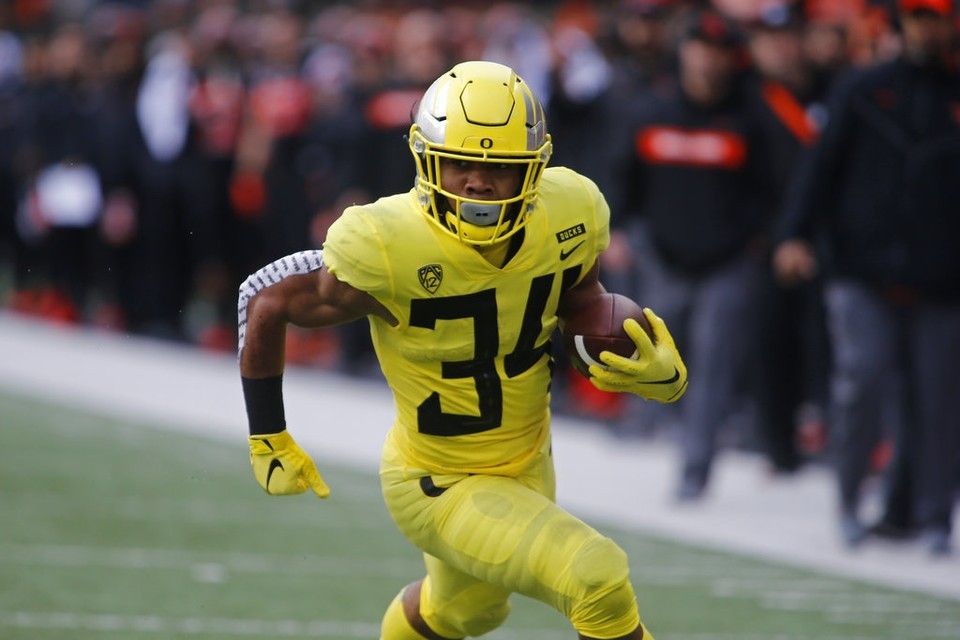 CJ Verdell, Travis Dye career days lead Oregon to season-high rushing ...