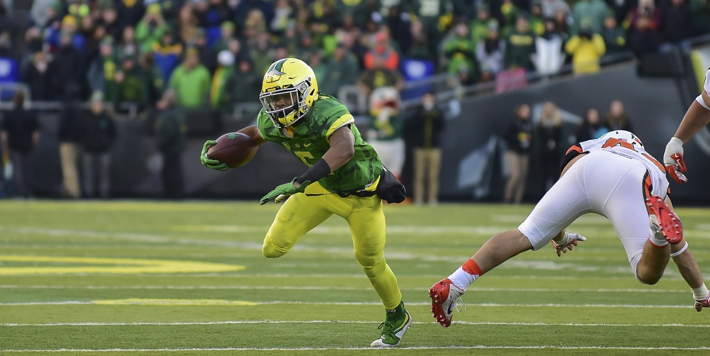 Ducks Survive Wild Civil War For Sixth Straight Victory