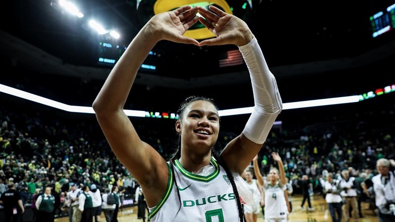 Sabally to Turn Pro Following Junior Season