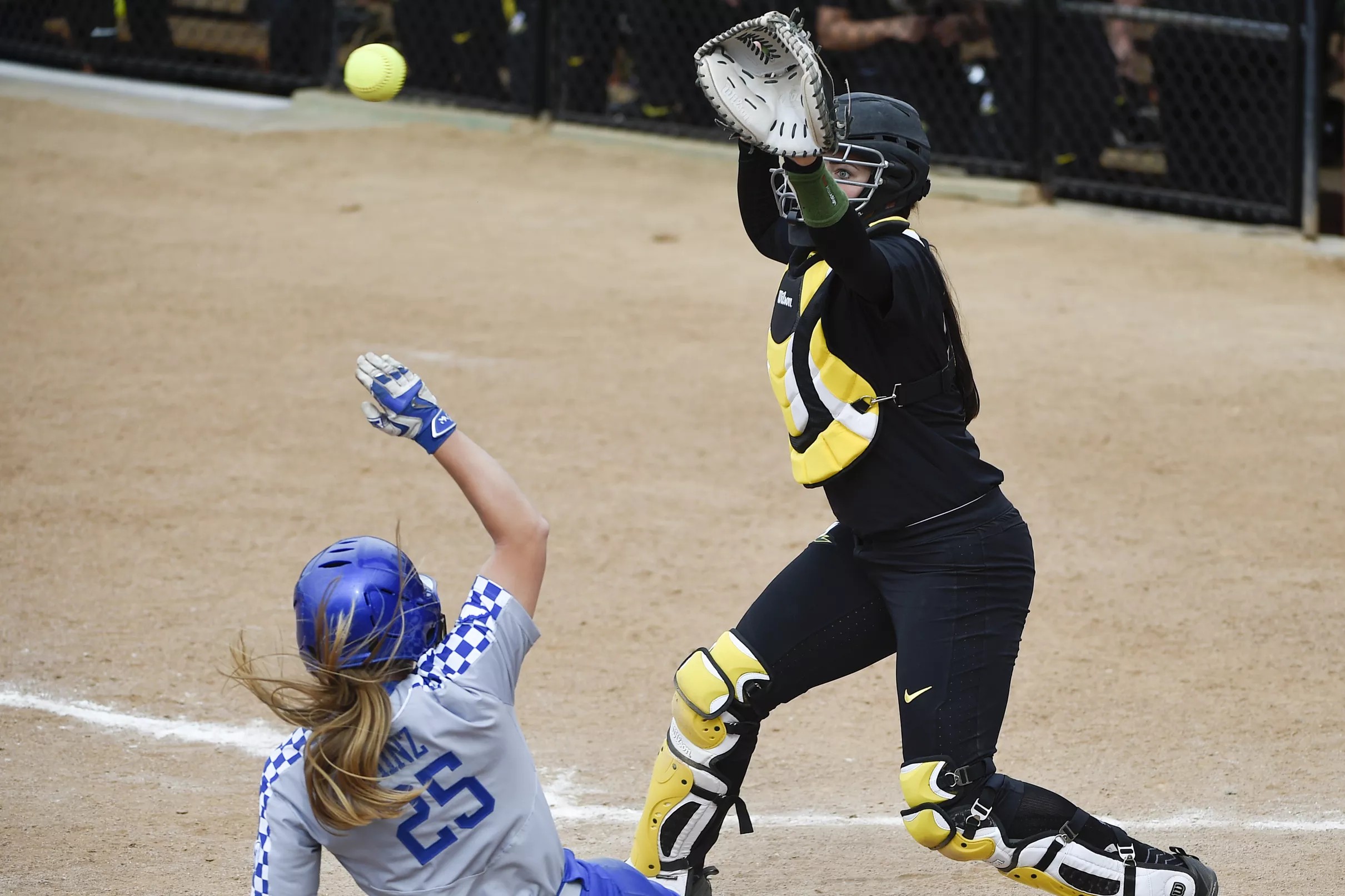 Despite Massive Turnover, Oregon Softball Starts Season Strong