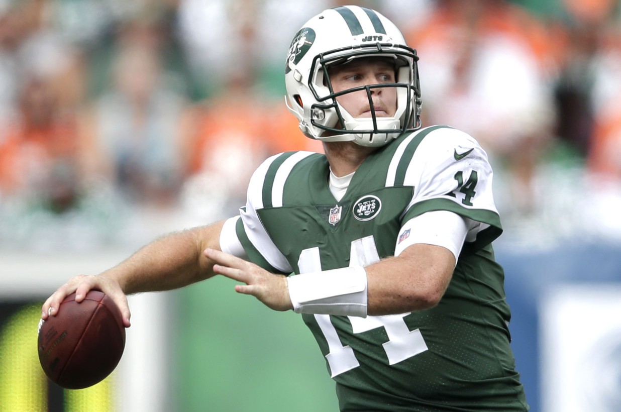 Jets have chance to take center stage