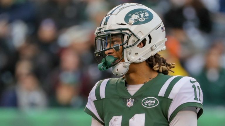 Jets tender receiver Robby Anderson