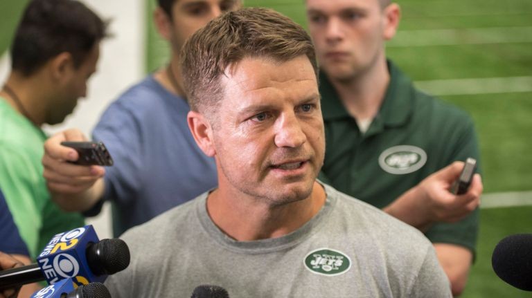 Jets offensive coordinator Jeremy Bates tweaks Patriots after three ...