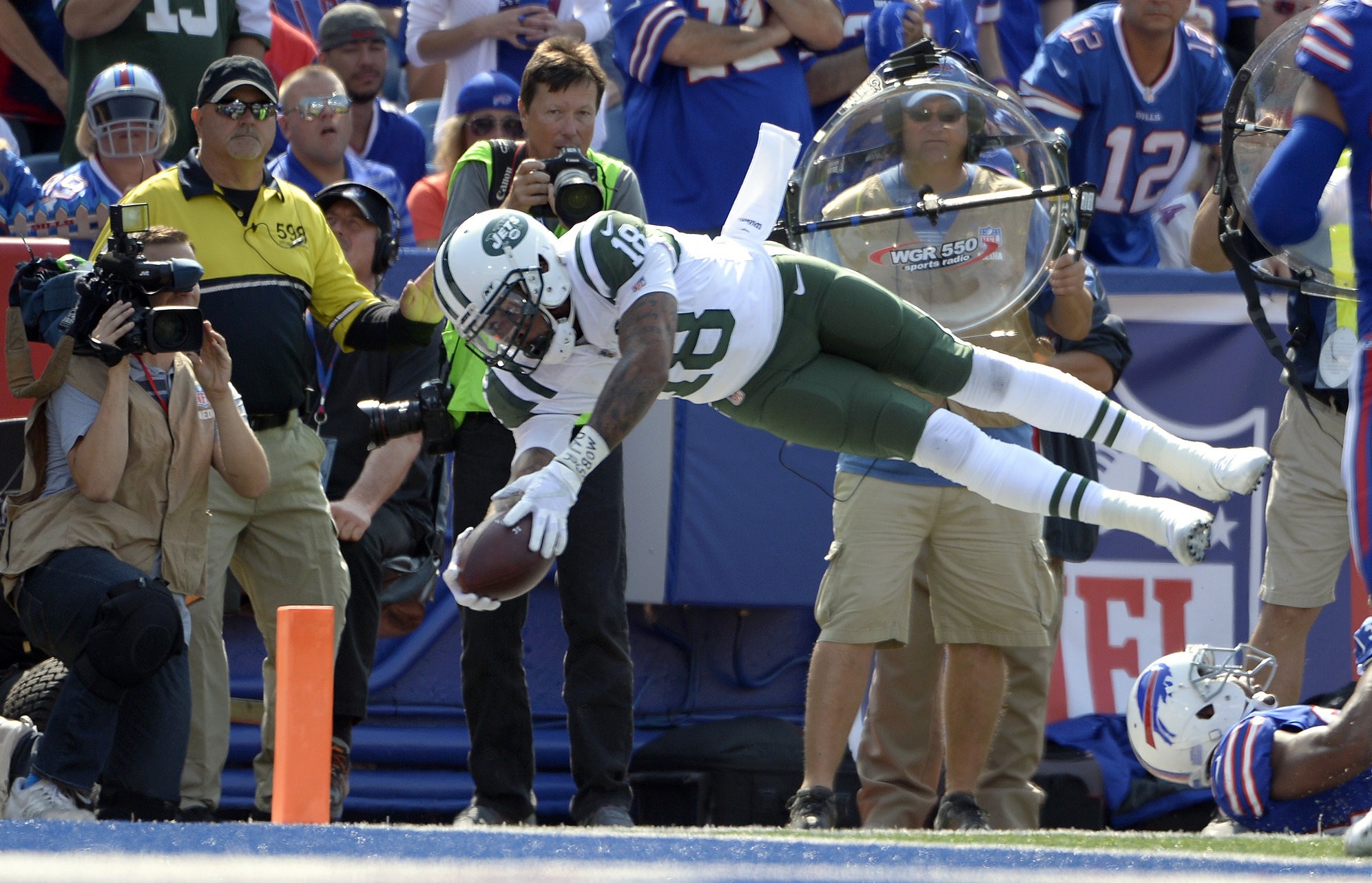 Jets without Mo Wilkerson, Brian Winters at Thursday's practice ...