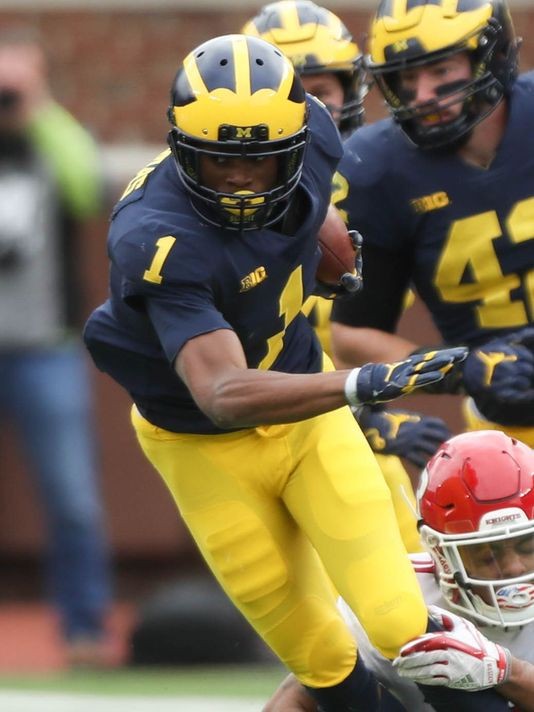 Michigan football's Ambry Thomas inches closer to top cornerback tier