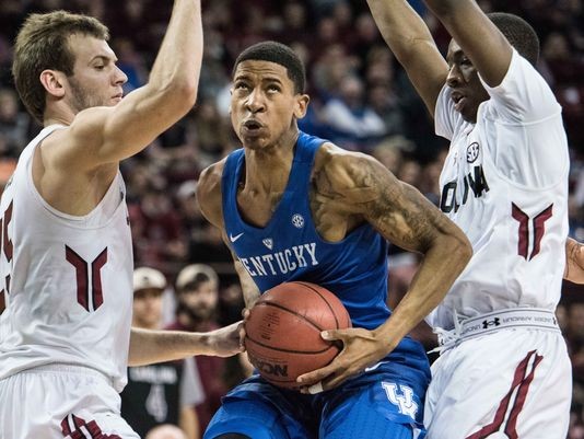 Reports: Kentucky's Charles Matthews transferring to U-M, offers depth