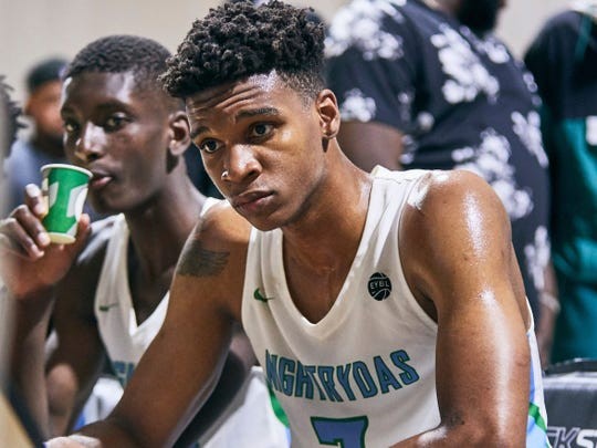 5-star basketball recruit Isaiah Todd down to Michigan and Kansas, will ...