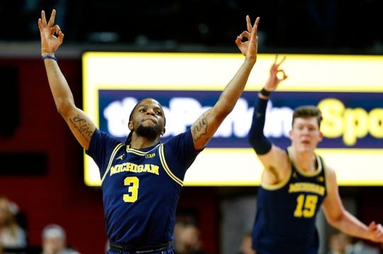 Zavier Simpson leads Michigan basketball to impressive win at Rutgers ...
