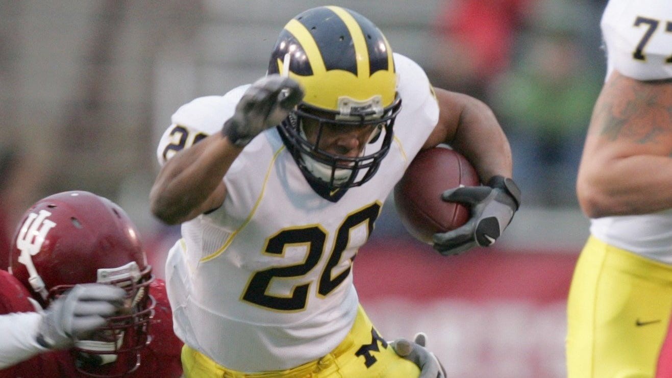 Michigan football hires all-time leading rusher Mike Hart as RB coach