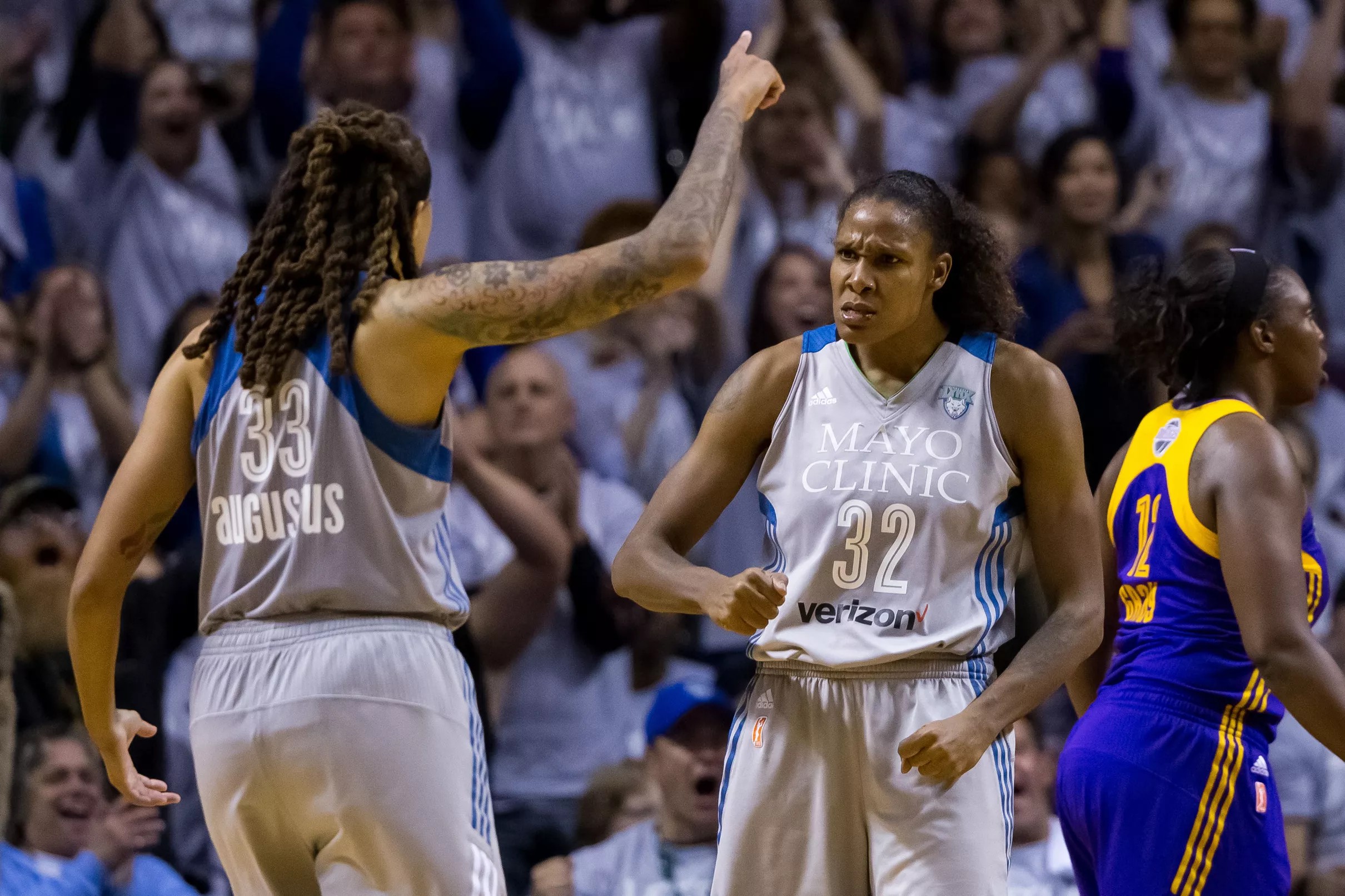 Former Hoya Rebekkah Brunson sets WNBA record as Lynx win title