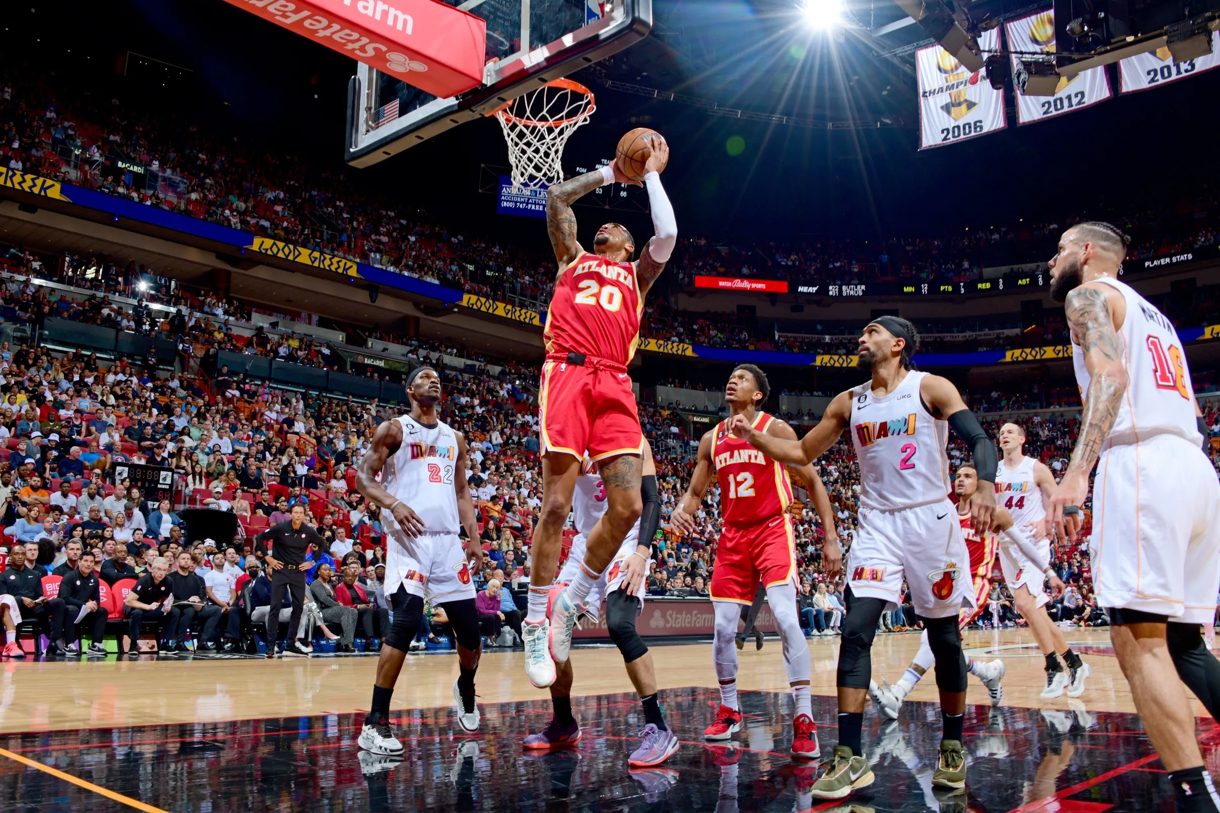 Hawks lose control vs. Heat in second half in 130-128 defeat