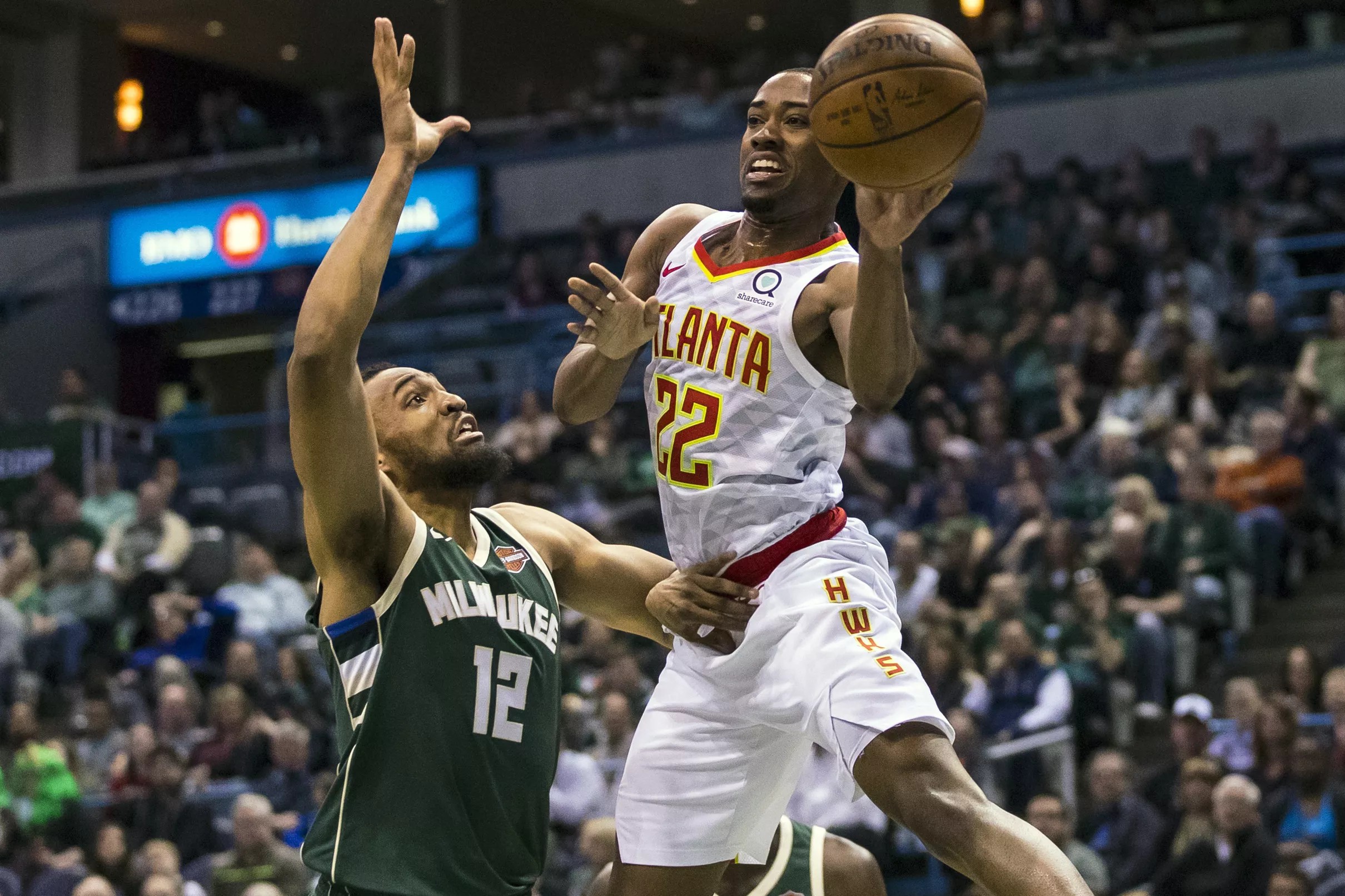 Hawks lose hard-fought game in Milwaukee, 122-117
