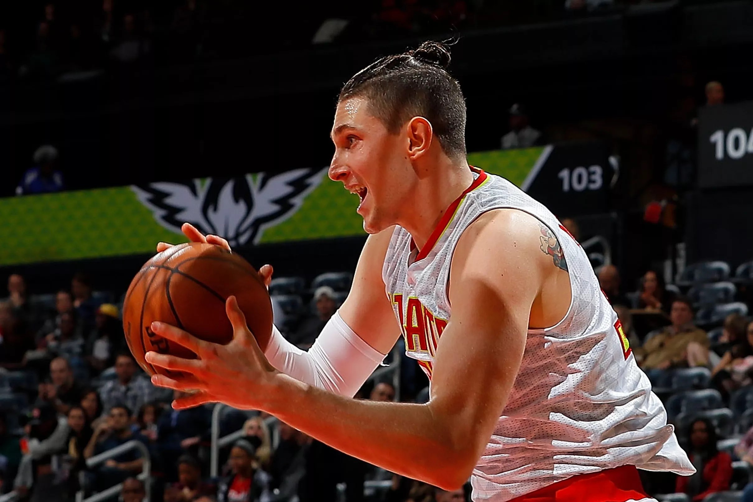 Mike Muscala “very excited” to return to Atlanta Hawks after whirlwind ...