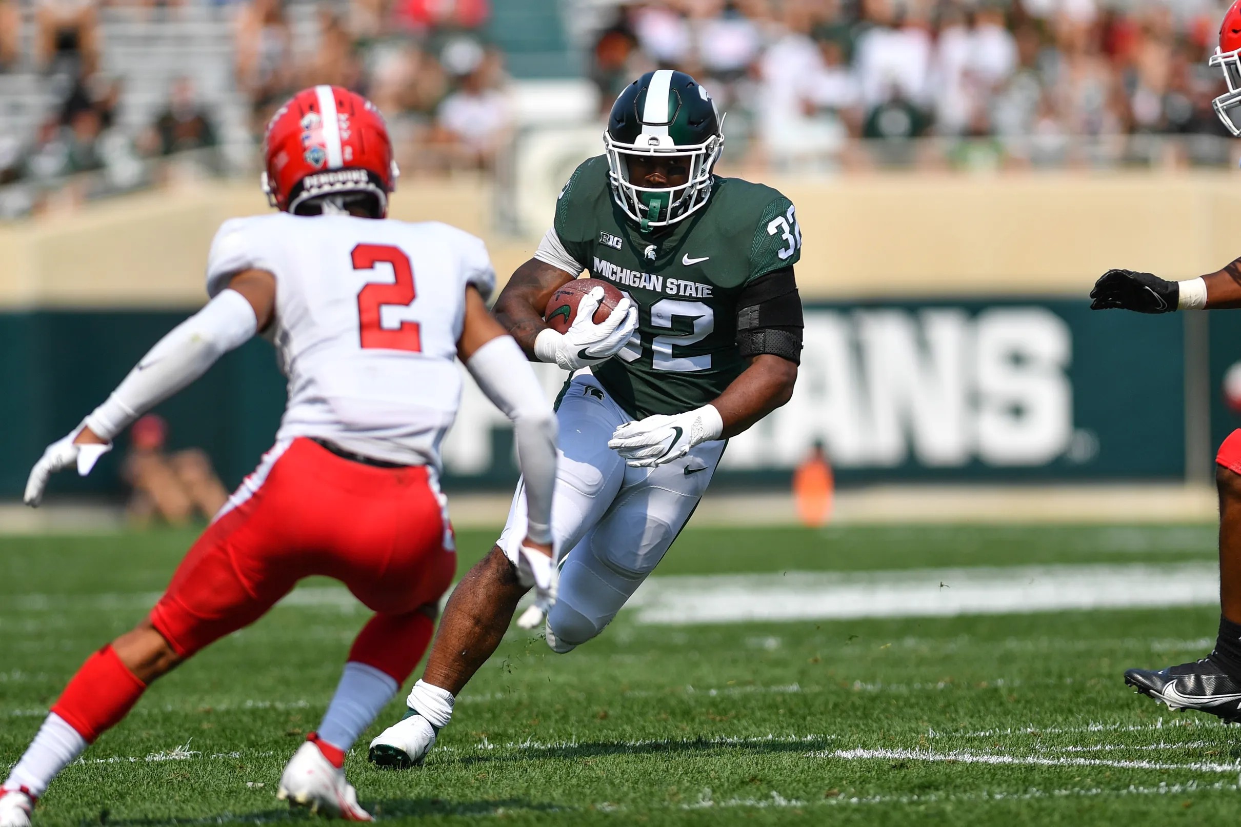 Michigan State running back Donovan Eaglin enters transfer portal